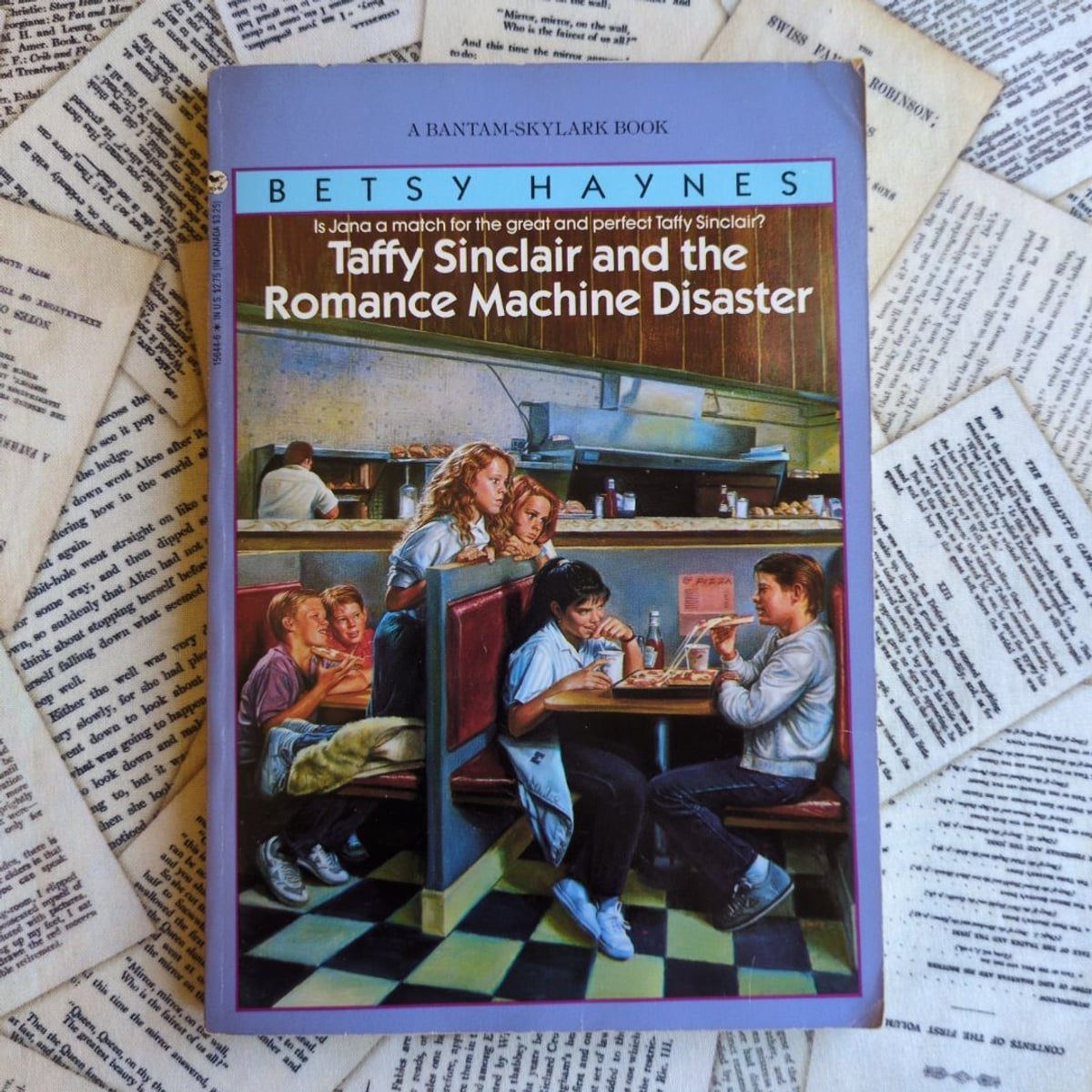 Taffy Sinclair and the Romance Machine Disaster by Betsy Hanes