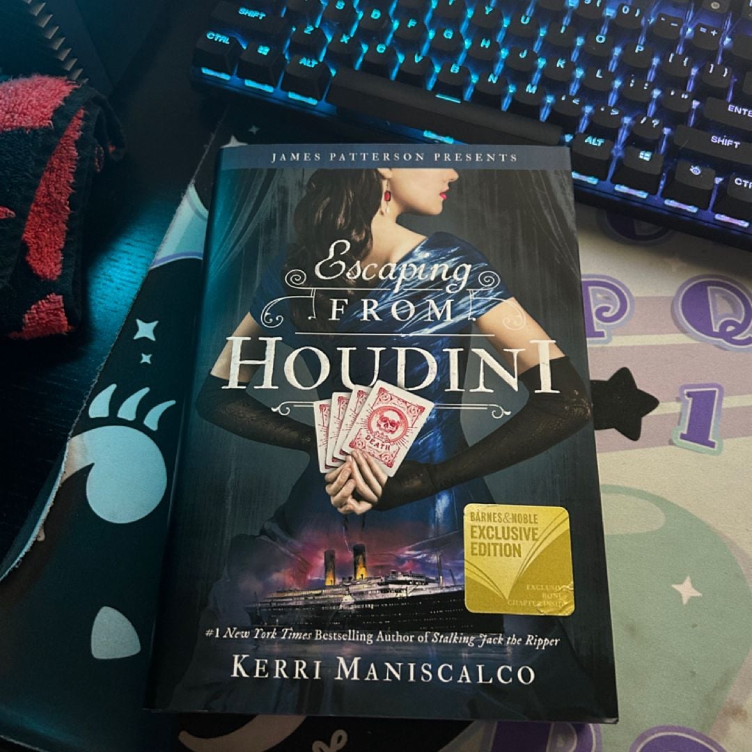 Escaping from Houdini by Kerri Maniscalco, Hardcover | Pangobooks