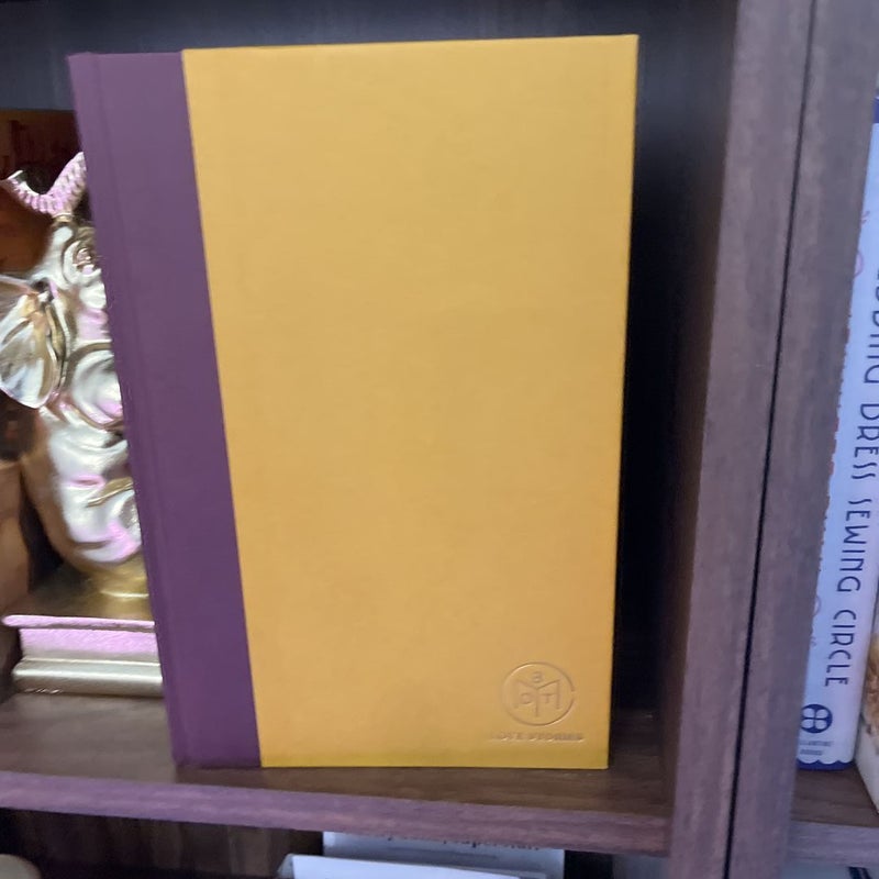 Love, Theoretically by Ali Hazelwood, Hardcover | Pangobooks