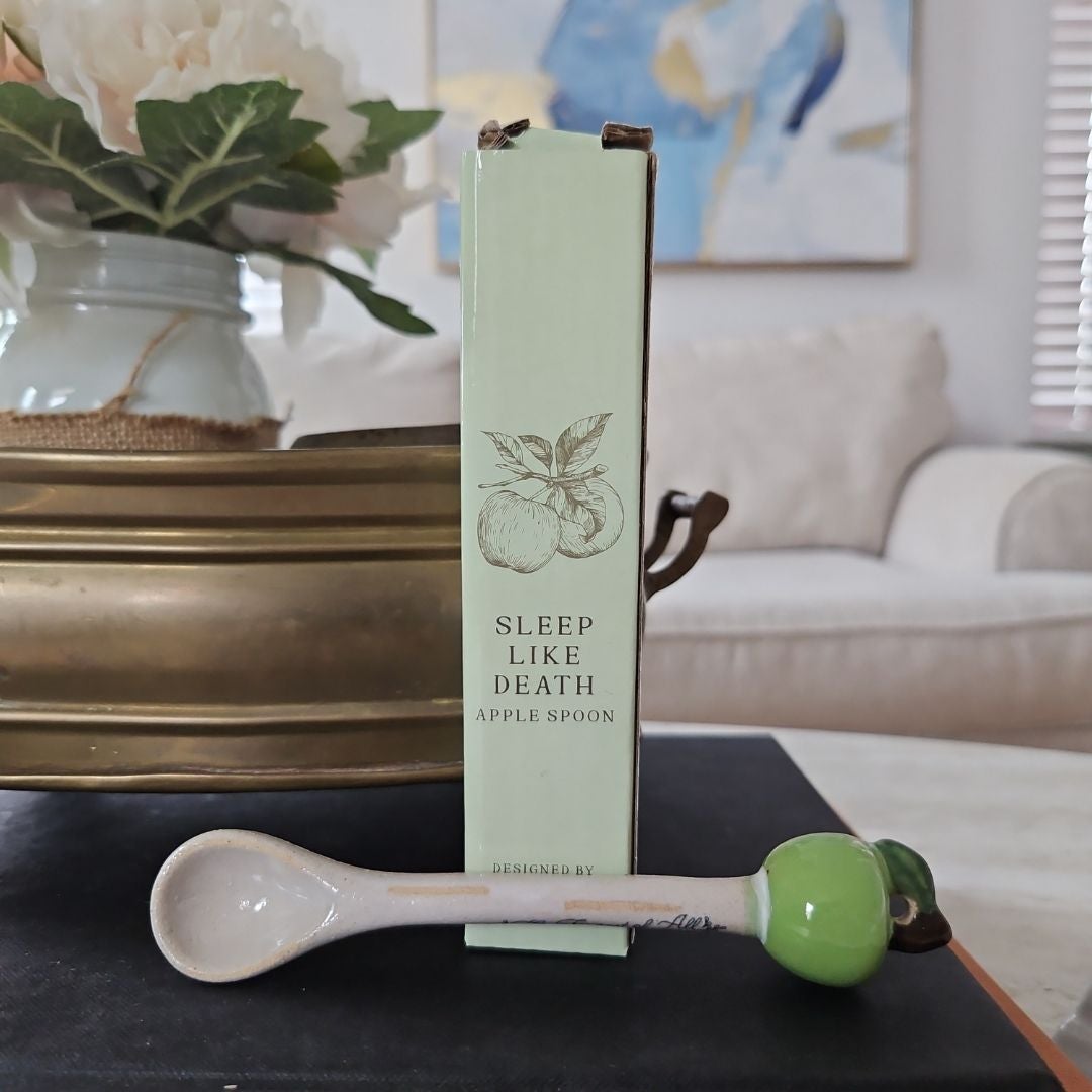 Sleep Like Death Spoon by Kalynn Bayron, Paperback | Pangobooks