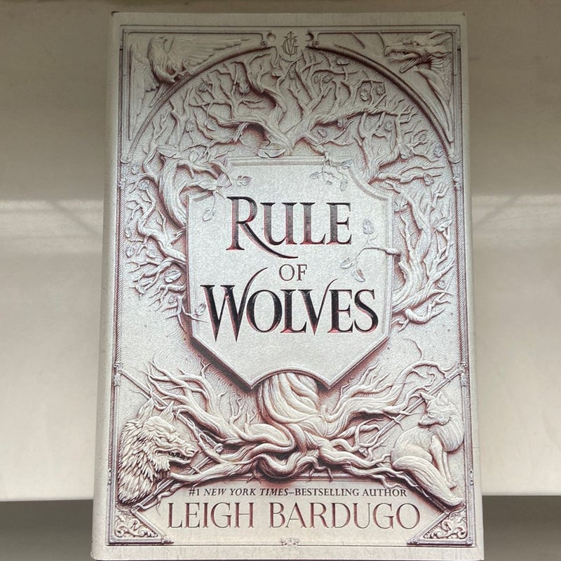 Rule of Wolves by Leigh Bardugo, Hardcover | Pangobooks