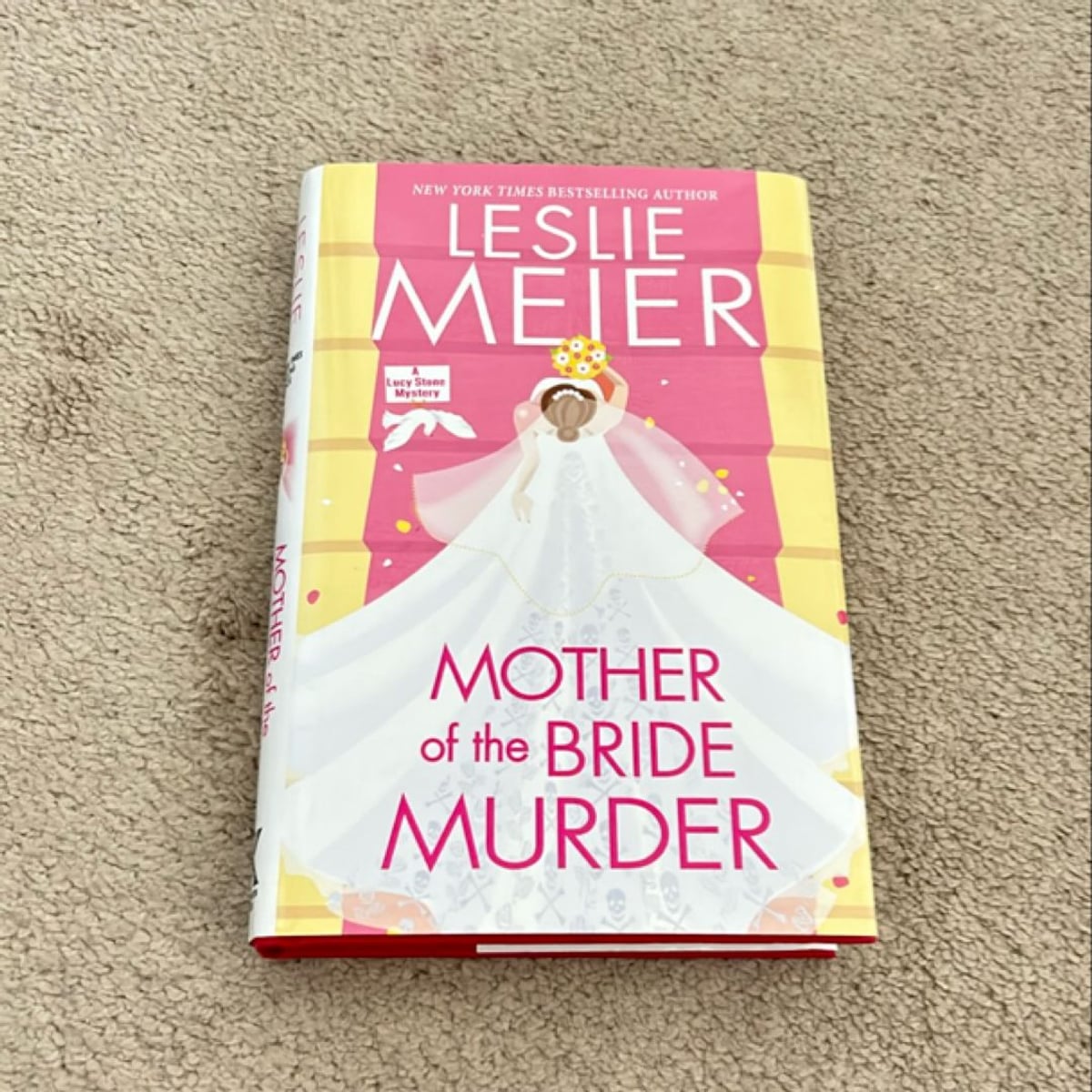 Mother of the Bride Murder by Leslie Meier