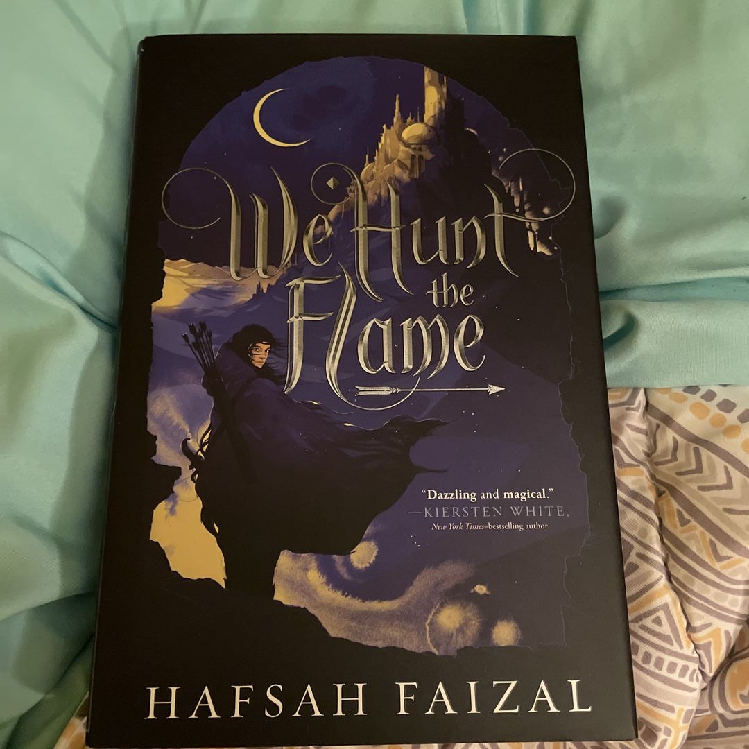 We Hunt the Flame by Hafsah Faizal, Hardcover | Pangobooks