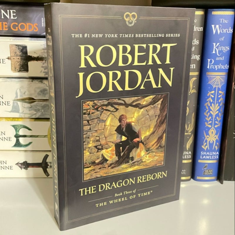 The Dragon Reborn by Robert Jordan, Paperback | Pangobooks