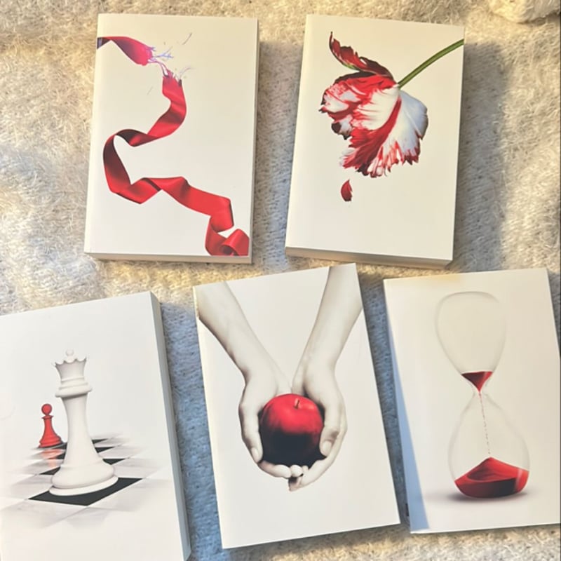 The Twilight Saga White Collection by Stephenie Meyer