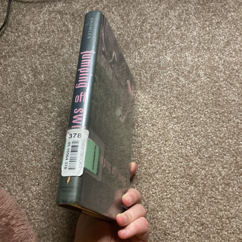 Jumping off Swings by Jo Knowles, Hardcover | Pangobooks