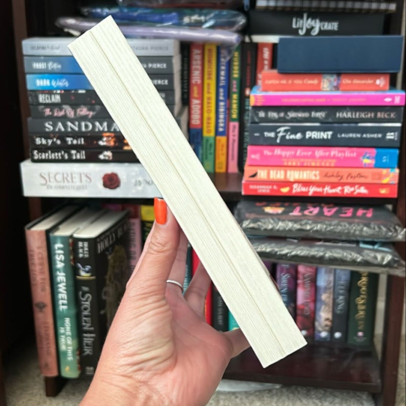 Beautiful Graves by L. J. Shen, Paperback | Pangobooks