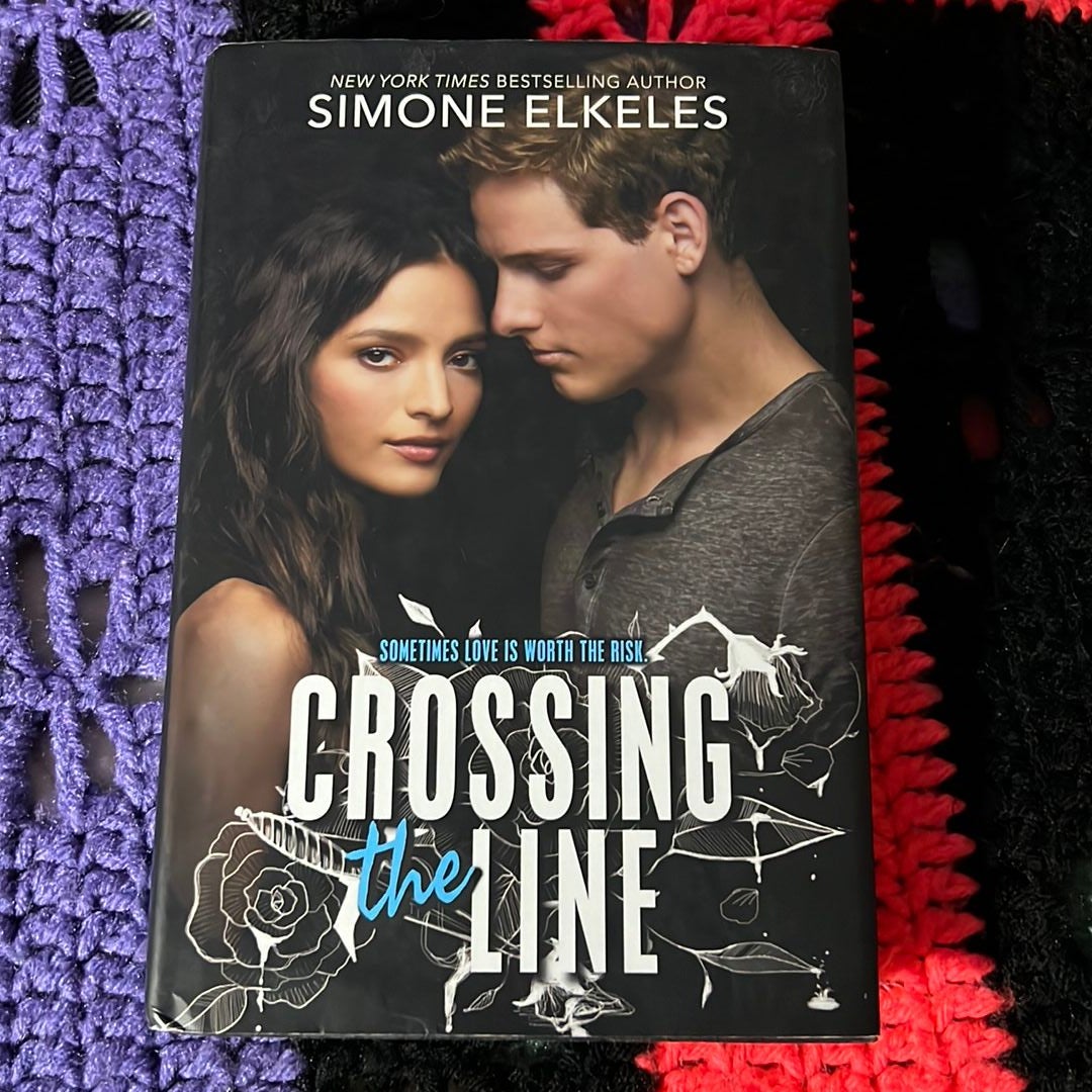 Crossing the Line by Simone Elkeles