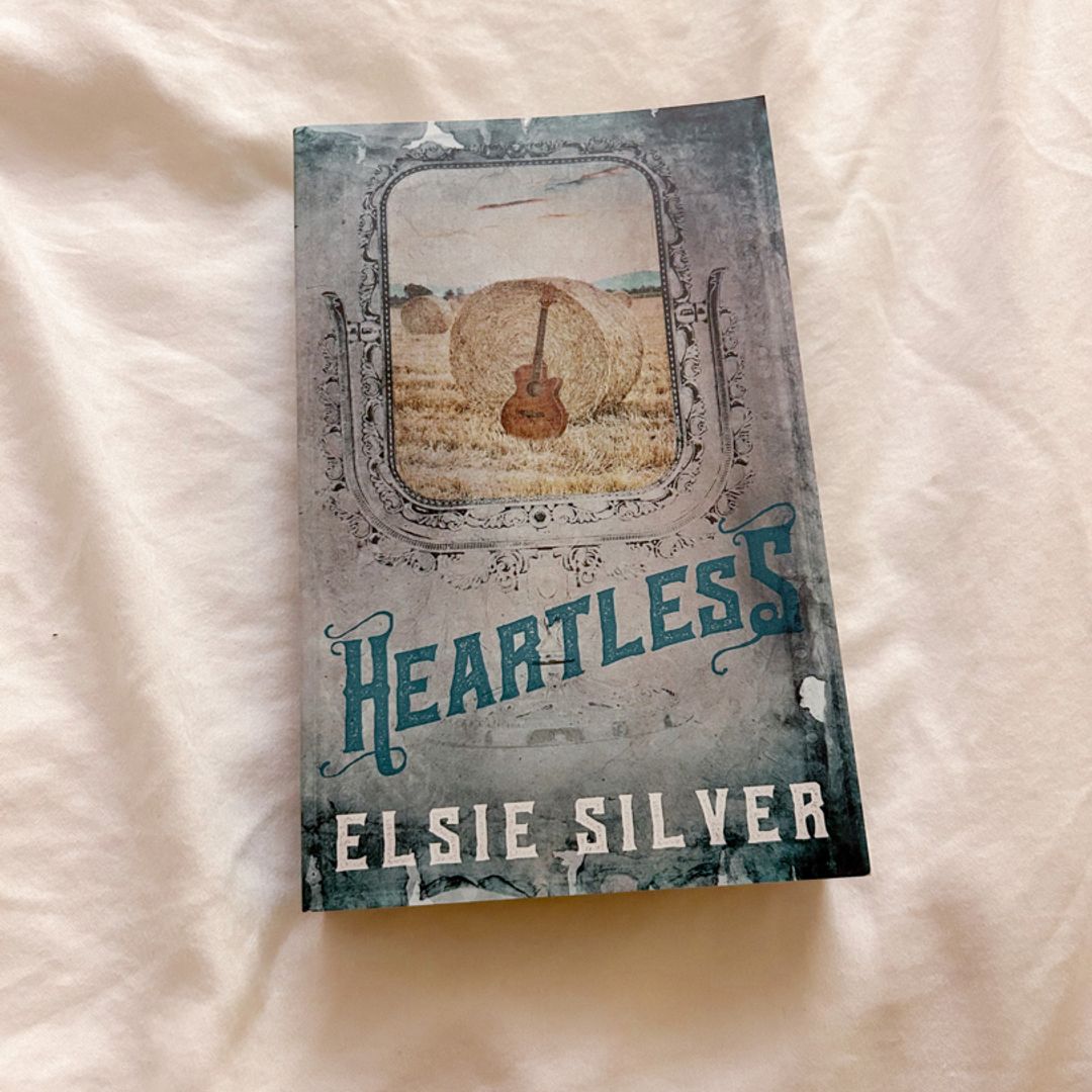 Heartless (Out of print cover) by Elsie Silver, Paperback | Pangobooks