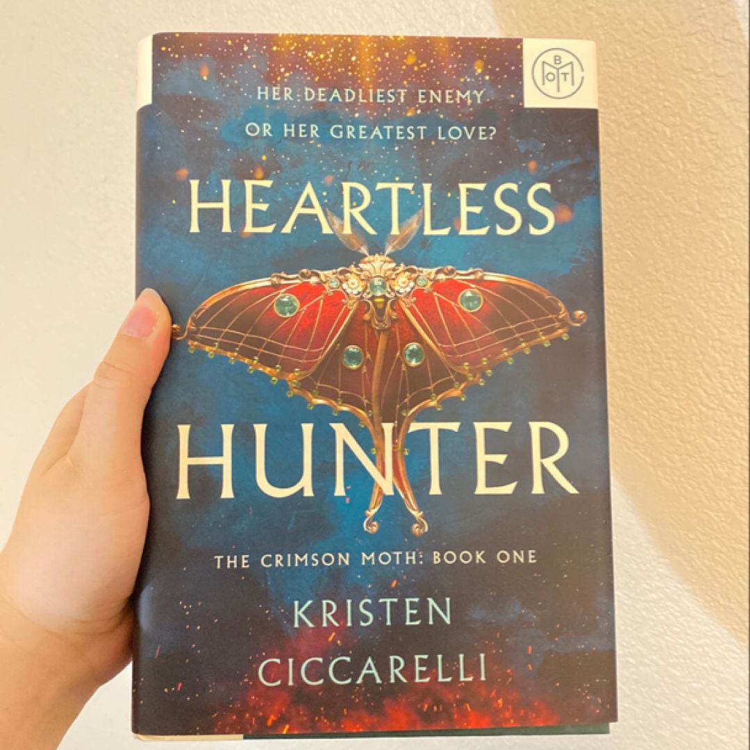 Heartless Hunter by Kristen Ciccarelli, Hardcover | Pangobooks