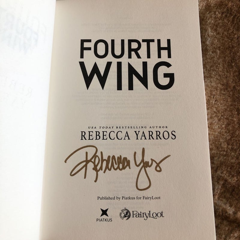 Fourth Wing *Fairyloot SIGNED Exclusive Edition* by Rebecca Yarros ...