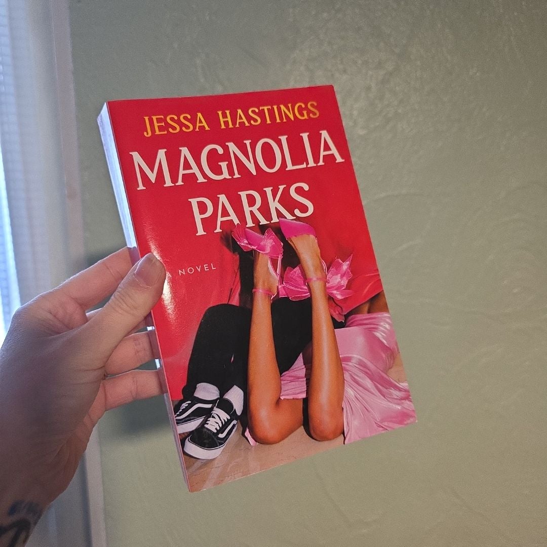 Magnolia Parks by Jessa Hastings, Paperback | Pangobooks