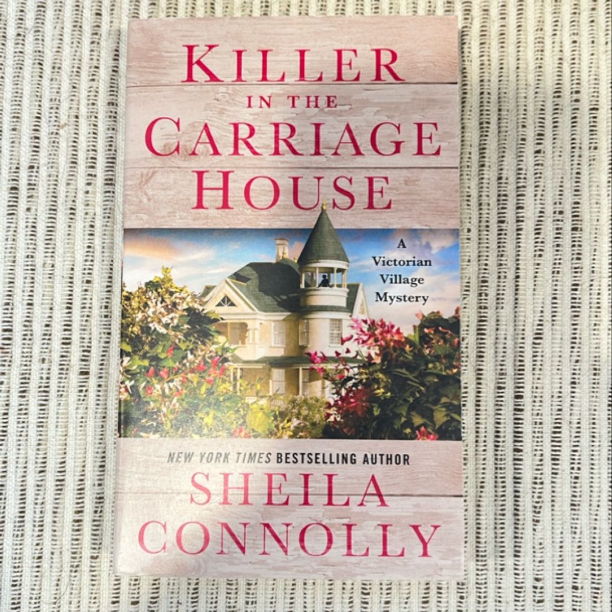 Killer in the Carriage House by Sheila Connolly