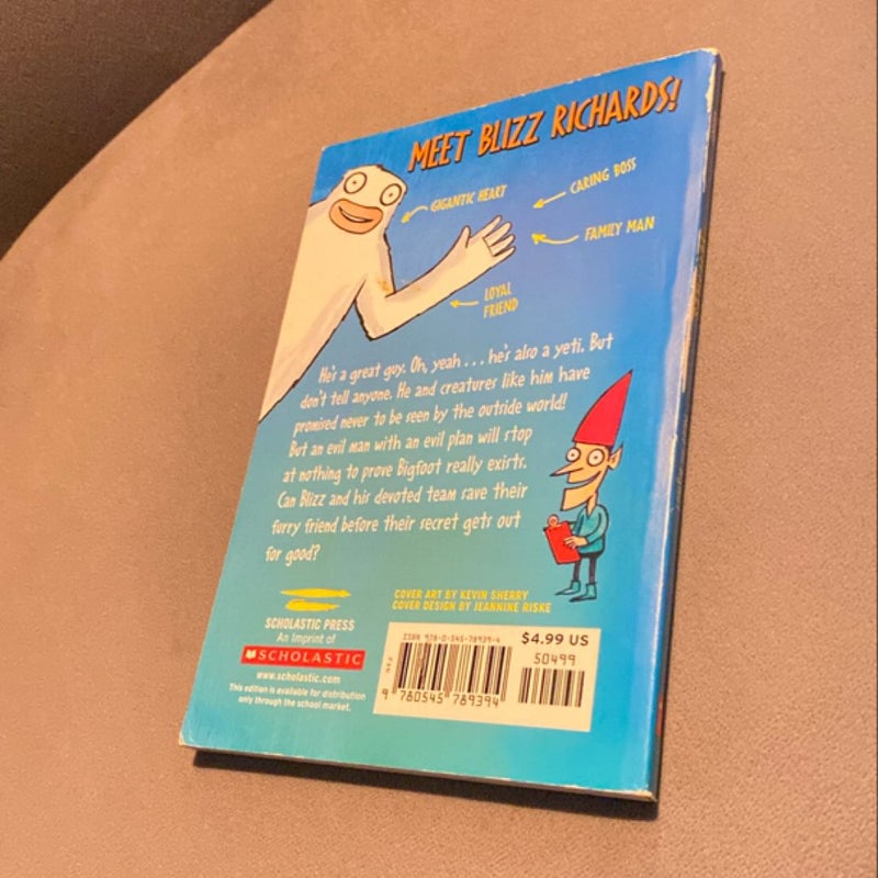 The Yeti Files by Kevin Sherry, Paperback | Pangobooks