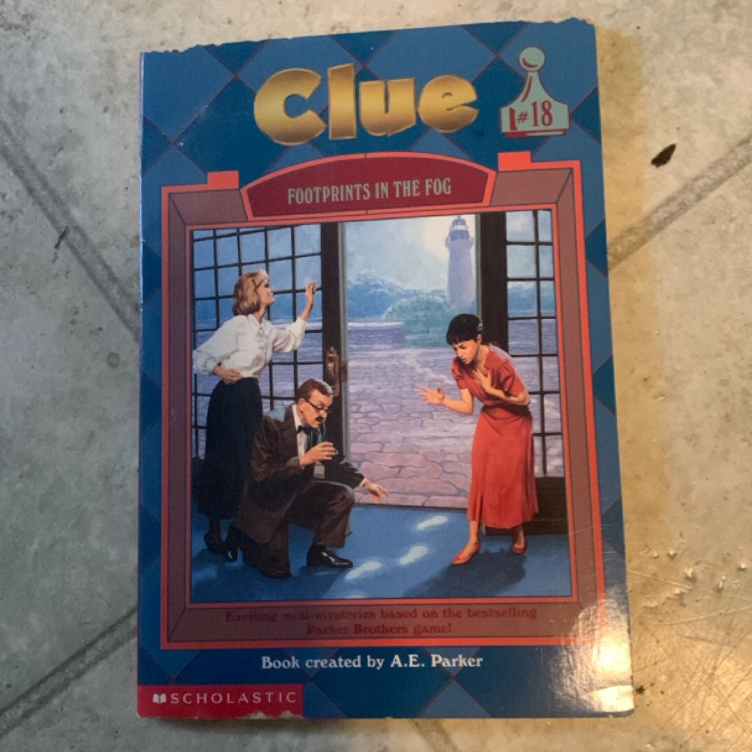 Clue: Footprints in the Fog by A E Parker, Paperback | Pangobooks