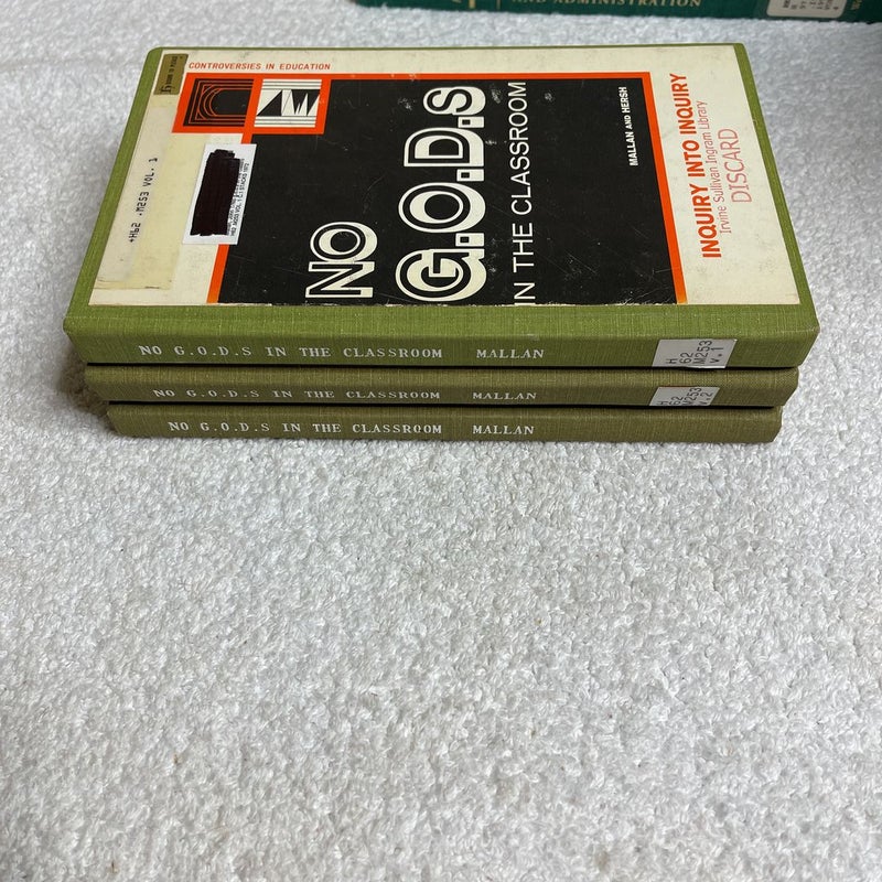 No GODs in the Classroom by John Thomas Mallan, Hardcover | Pangobooks