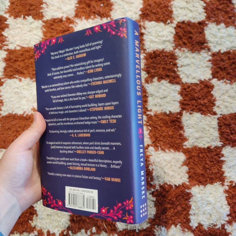 A Marvellous Light by Freya Marske, Hardcover | Pangobooks