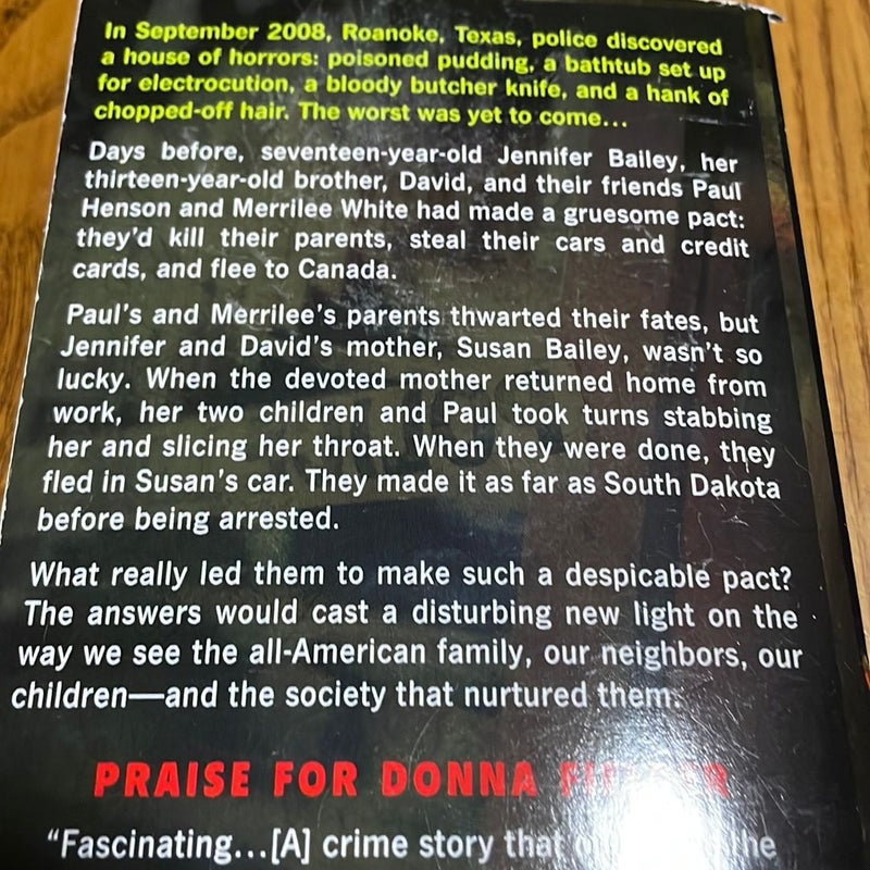 Let's Kill Mom by Donna Fielder, Paperback | Pangobooks