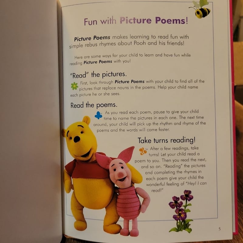 Book of Pooh Picture Poems by Disney Books