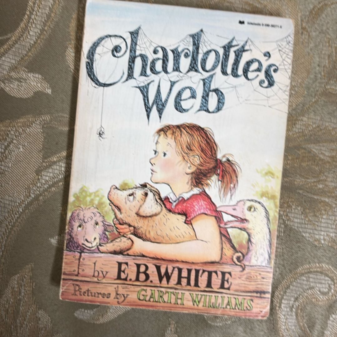 Charlottes Web by E.B. White, Paperback | Pangobooks