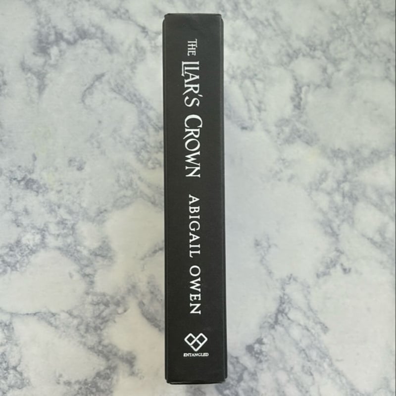 The Liar's Crown by Abigail Owen, Hardcover | Pangobooks