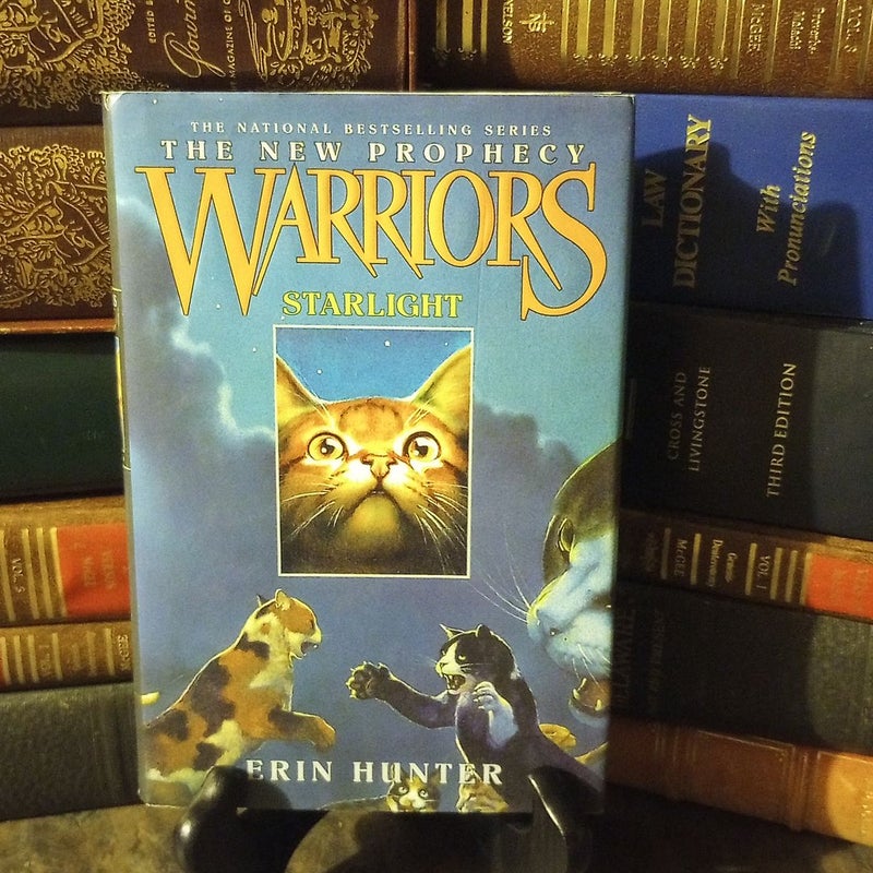 Warriors: the New Prophecy #4: Starlight by Erin Hunter, Hardcover | Pangobooks