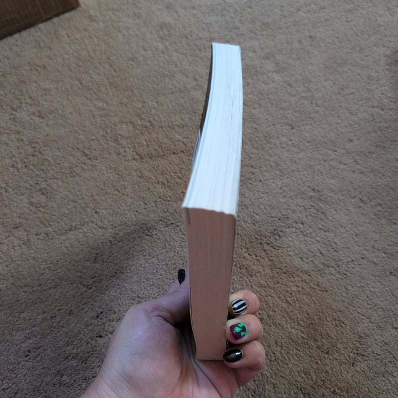 Mexican Gothic by Silvia Moreno-Garcia, Paperback | Pangobooks