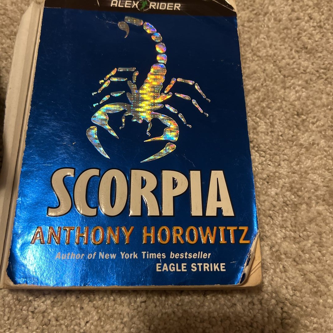 Scorpia by Anthony Horowitz, Paperback | Pangobooks