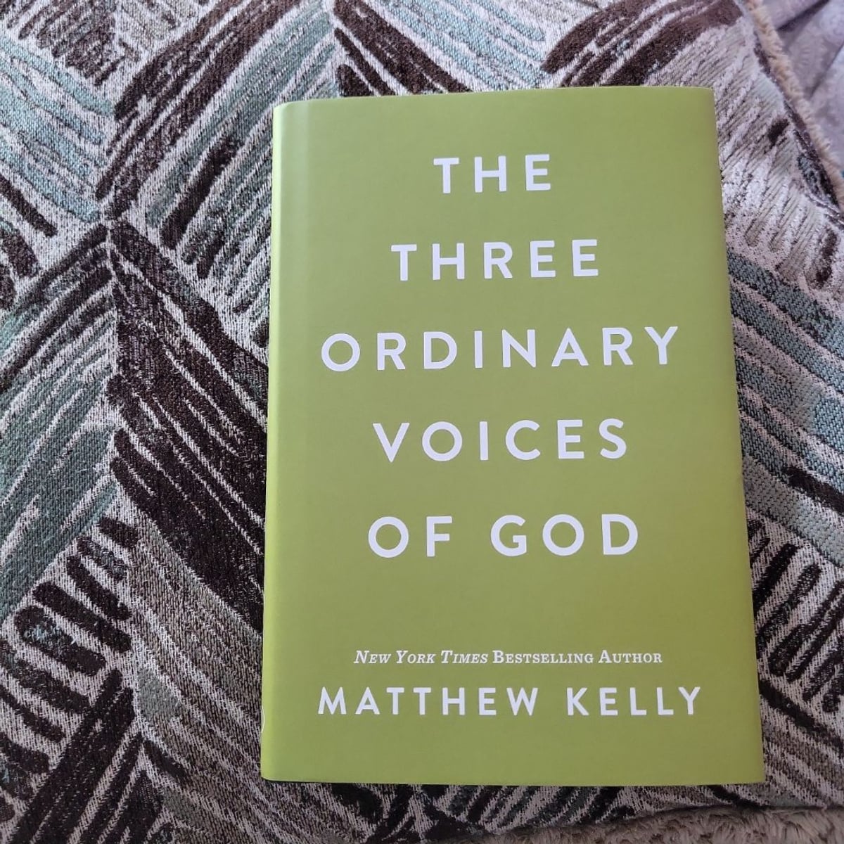 The Three Ordinary Voices of God by Matthew Kelly