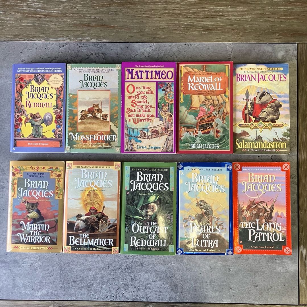 Redwall series by Brian Jacques, Paperback | Pangobooks