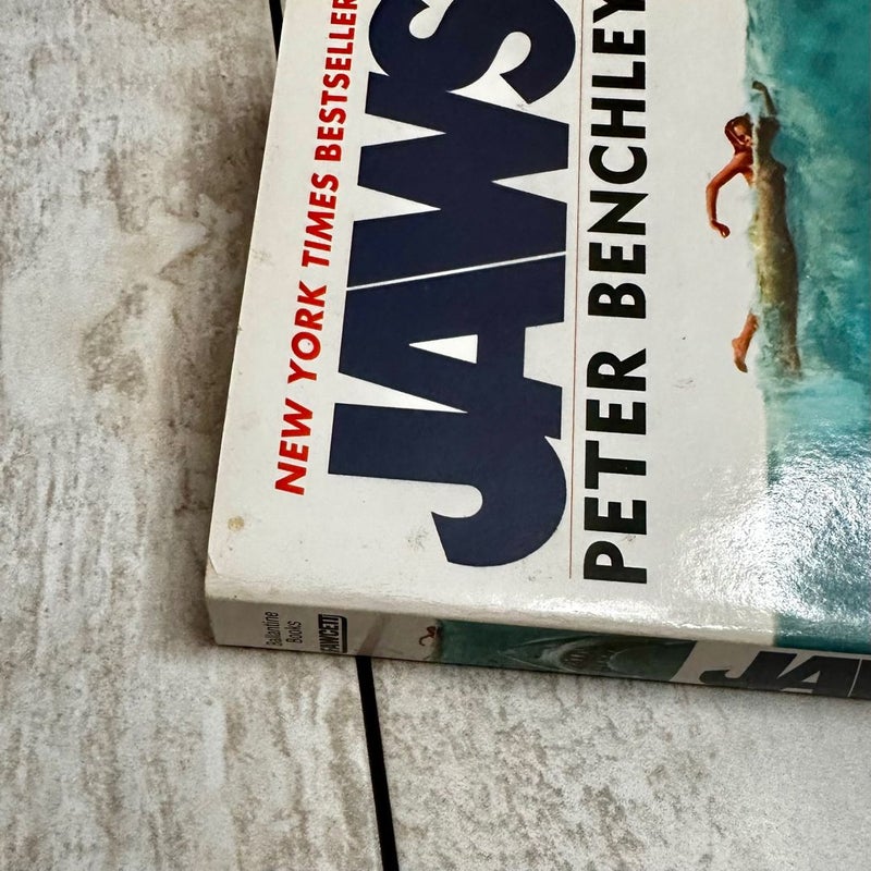 Jaws by Peter Benchley, Paperback | Pangobooks
