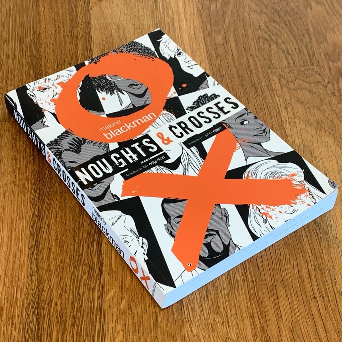 Noughts and Crosses (Graphic Novel) by Malorie Blackman