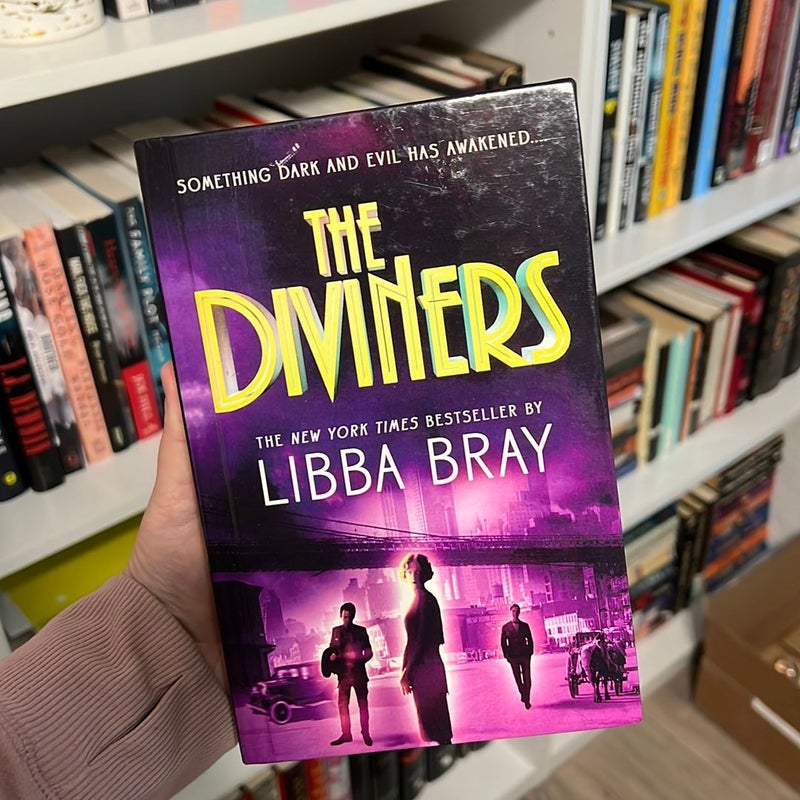 The Diviners by Libba Bray, Hardcover | Pangobooks