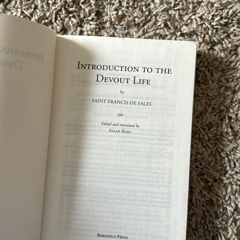 Introduction to the Devout Life by Robert Oberto (Editor, Translator ...