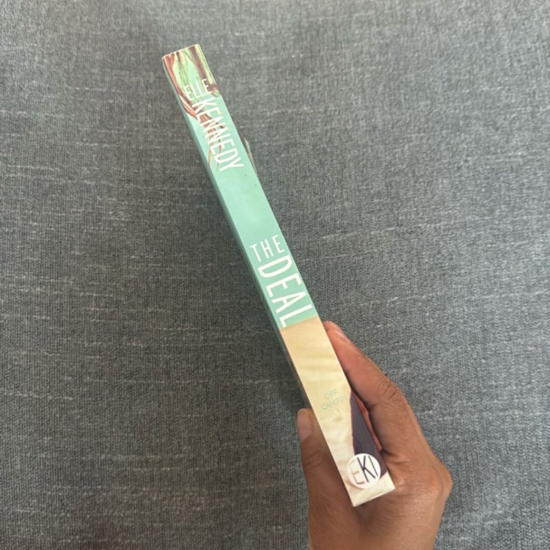 The Deal by Elle Kennedy, Paperback | Pangobooks