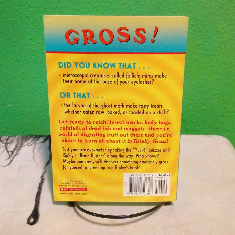 Totally Gross by Mary Packard, Paperback | Pangobooks