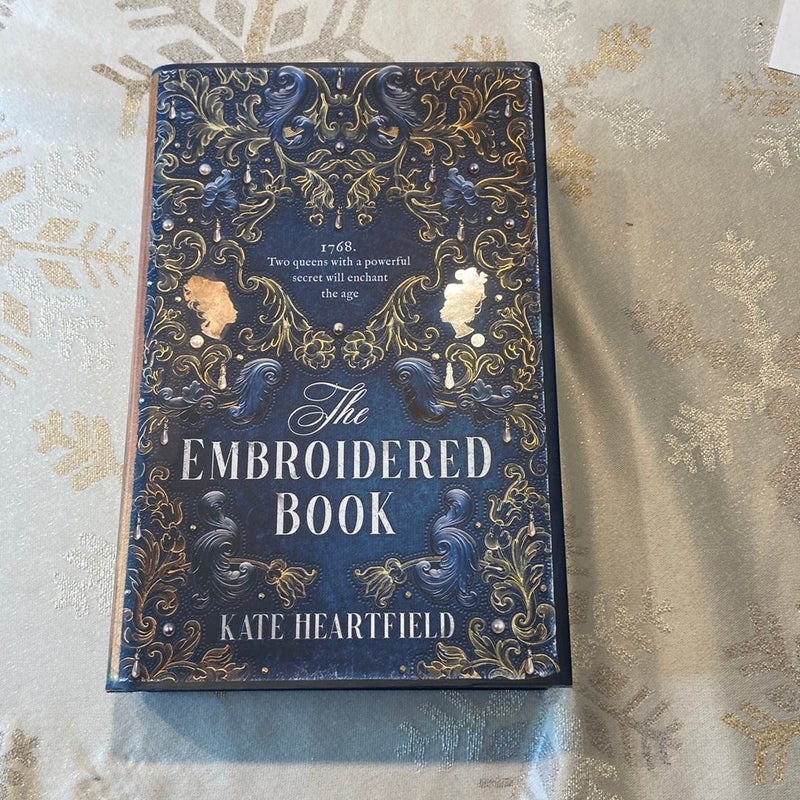 The Embroidered Book by Kate Heartfield, Hardcover | Pangobooks