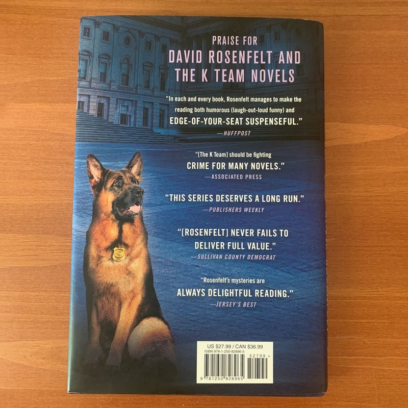 Good Dog, Bad Cop by David Rosenfelt, Hardcover | Pangobooks