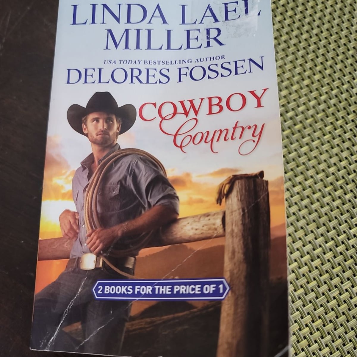 Cowboy Country by Linda Lael Miller, Delores Fossen