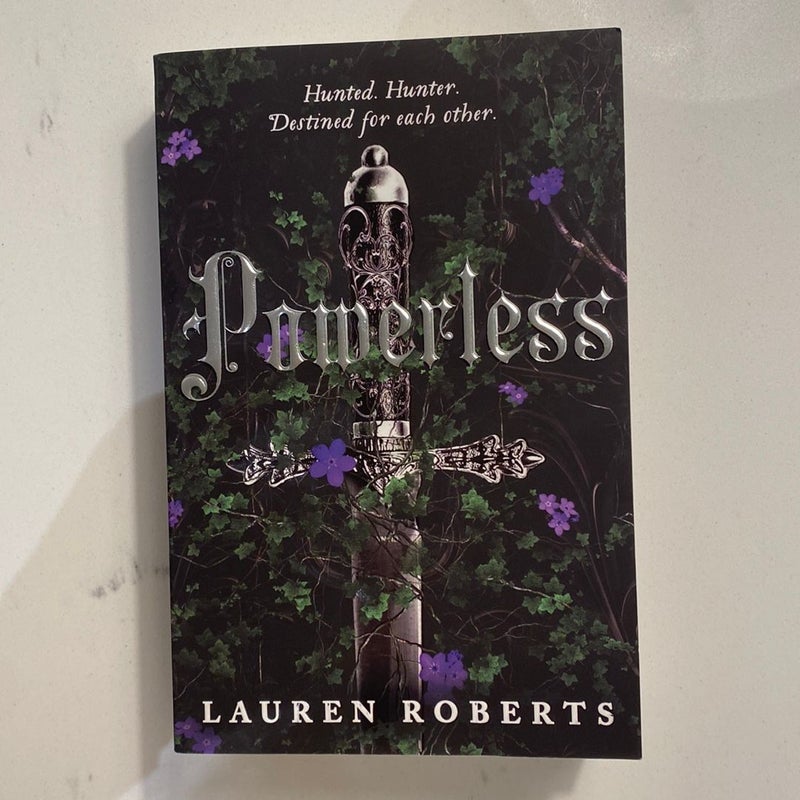 Powerless by Lauren Roberts, Paperback | Pangobooks