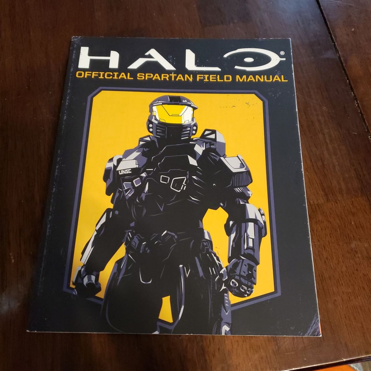 HALO: Official Spartan Field Manual by Kiel Phegley, Kenneth Peters
