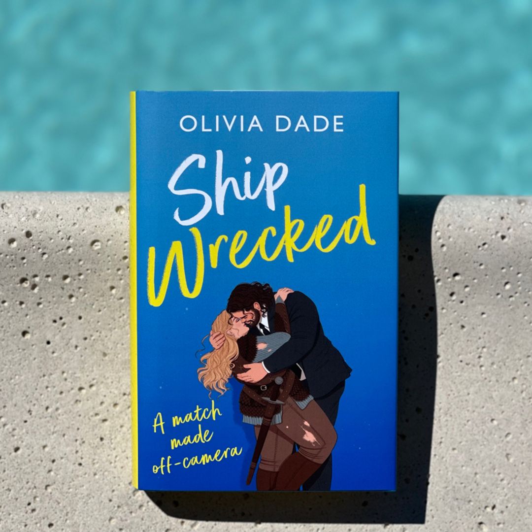 Afterlight Illumicrate SIGNED Special Edition SHIP WRECKED by Olivia ...