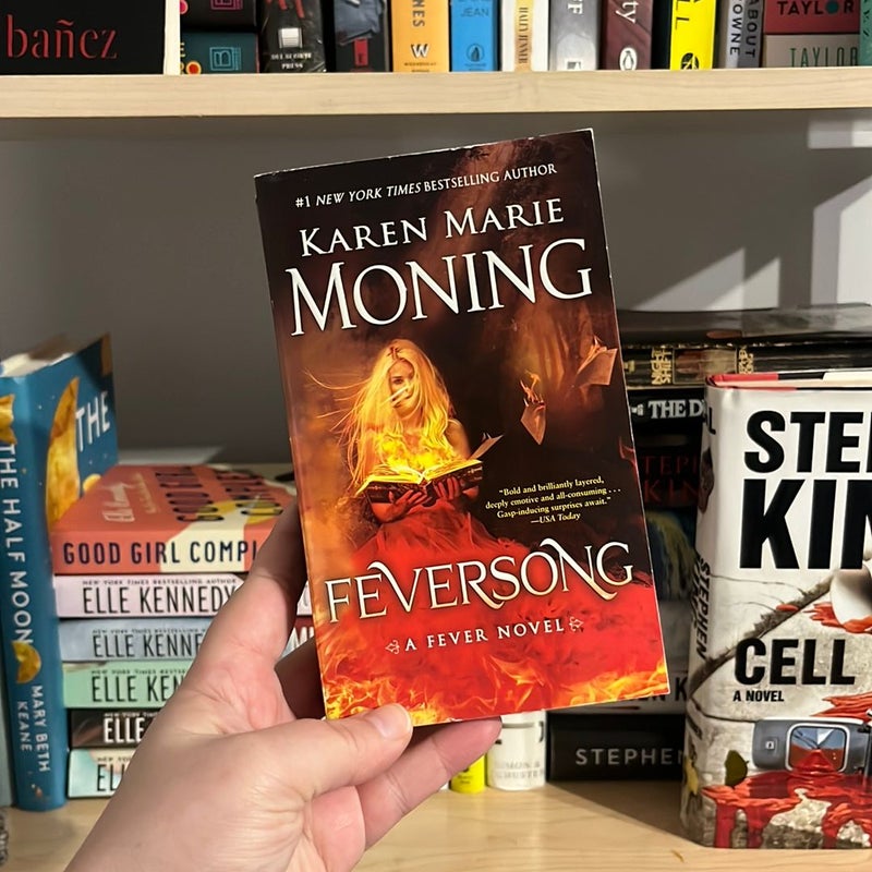 Feversong by Karen Marie Moning