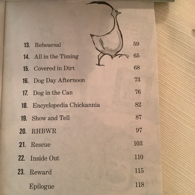 The Trouble with Chickens by Doreen Cronin, Paperback | Pangobooks