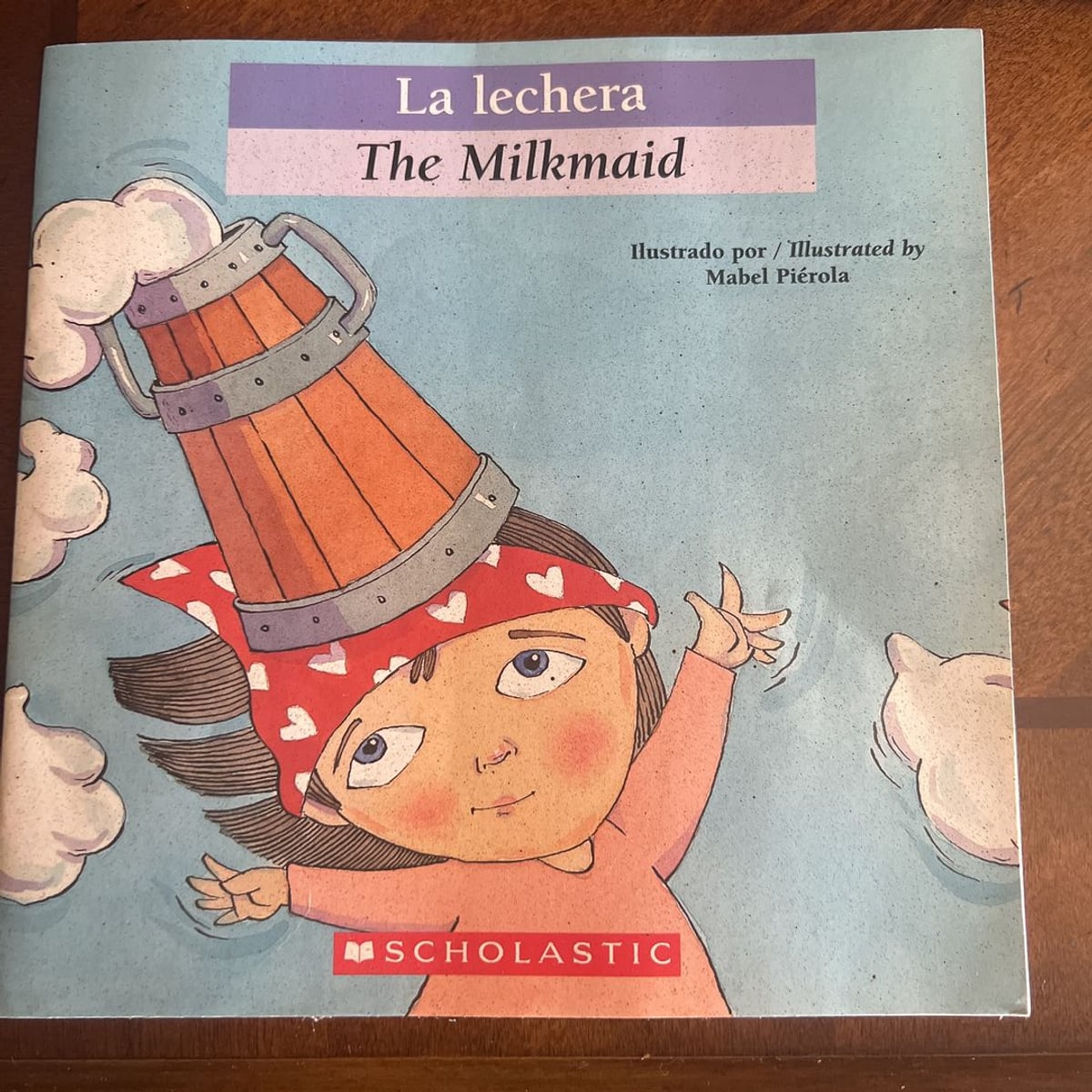 La Lechera by Luz Orihuela, Esther Sarfatti