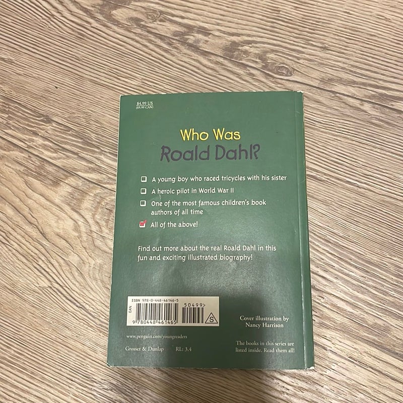 Who Was Roald Dahl? by True Kelley, Who HQ