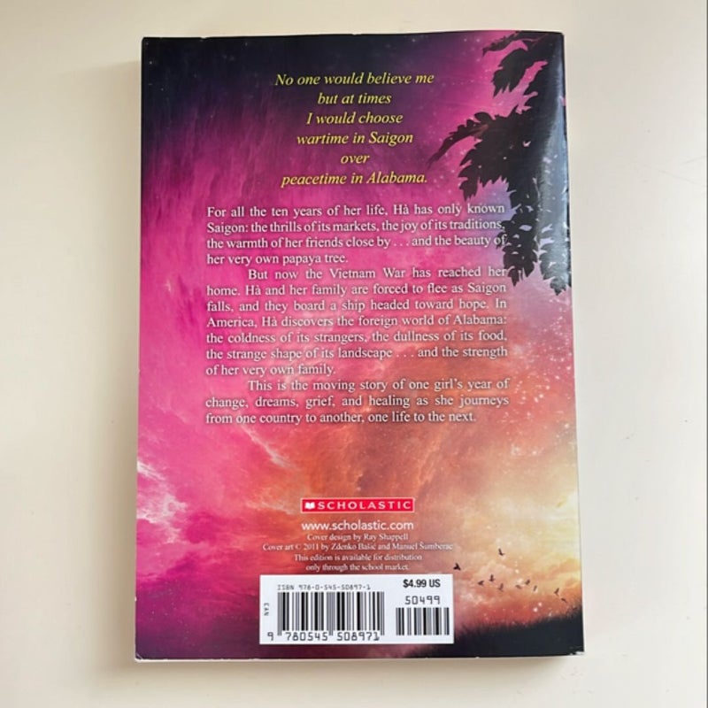 Inside Out & Back Again by Thanhha Lai, Paperback | Pangobooks