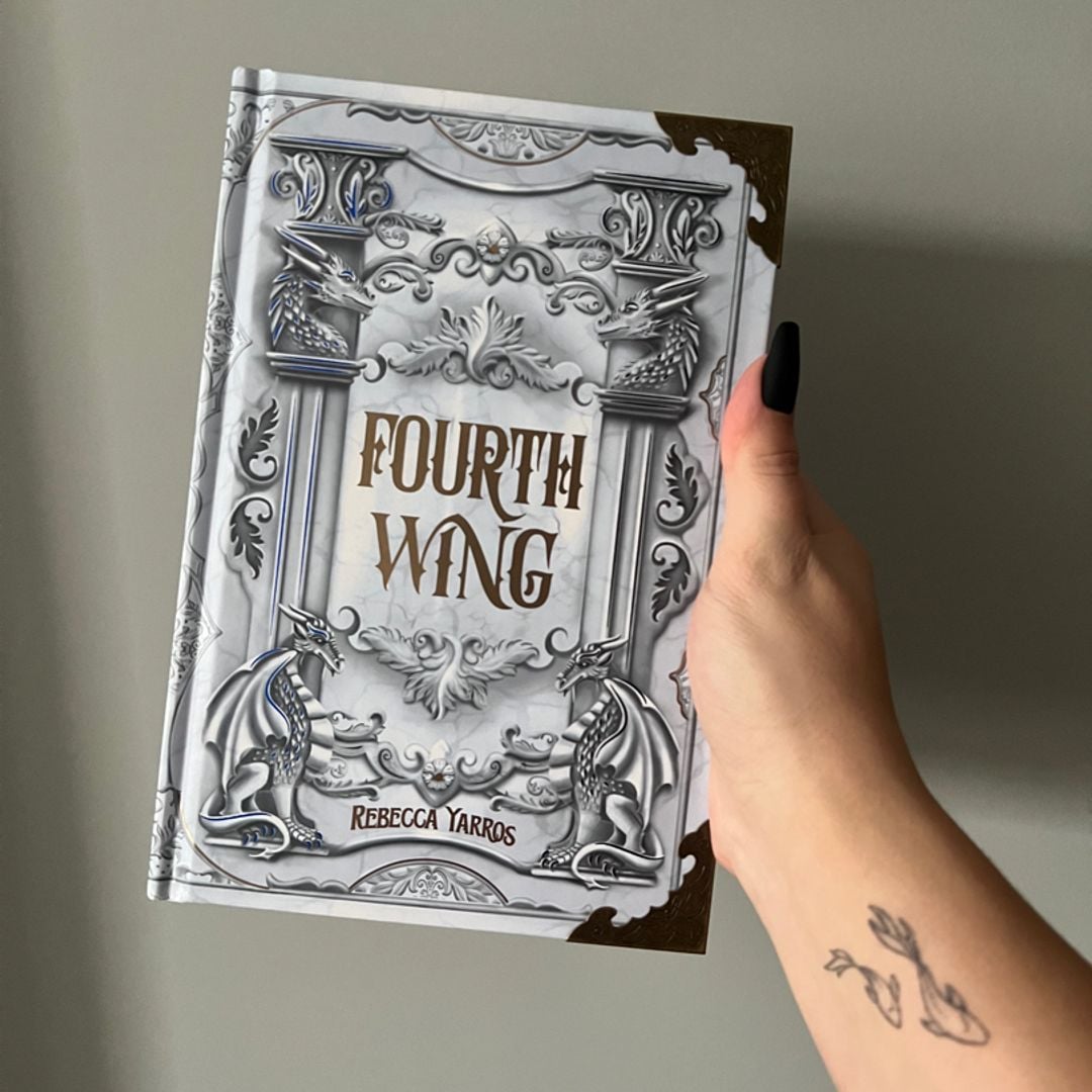 Fourth Wing SIGNED Bookish Box edition by Rebecca Yarros, Hardcover ...