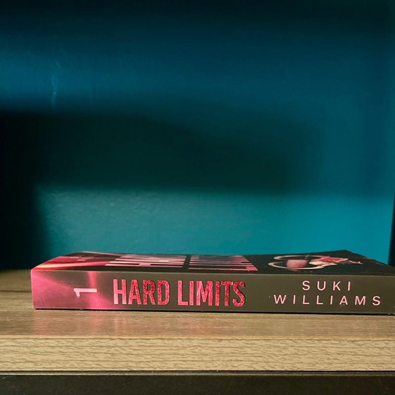 Spiced Book Box Hard Limits by Suki Williams , Paperback | Pangobooks