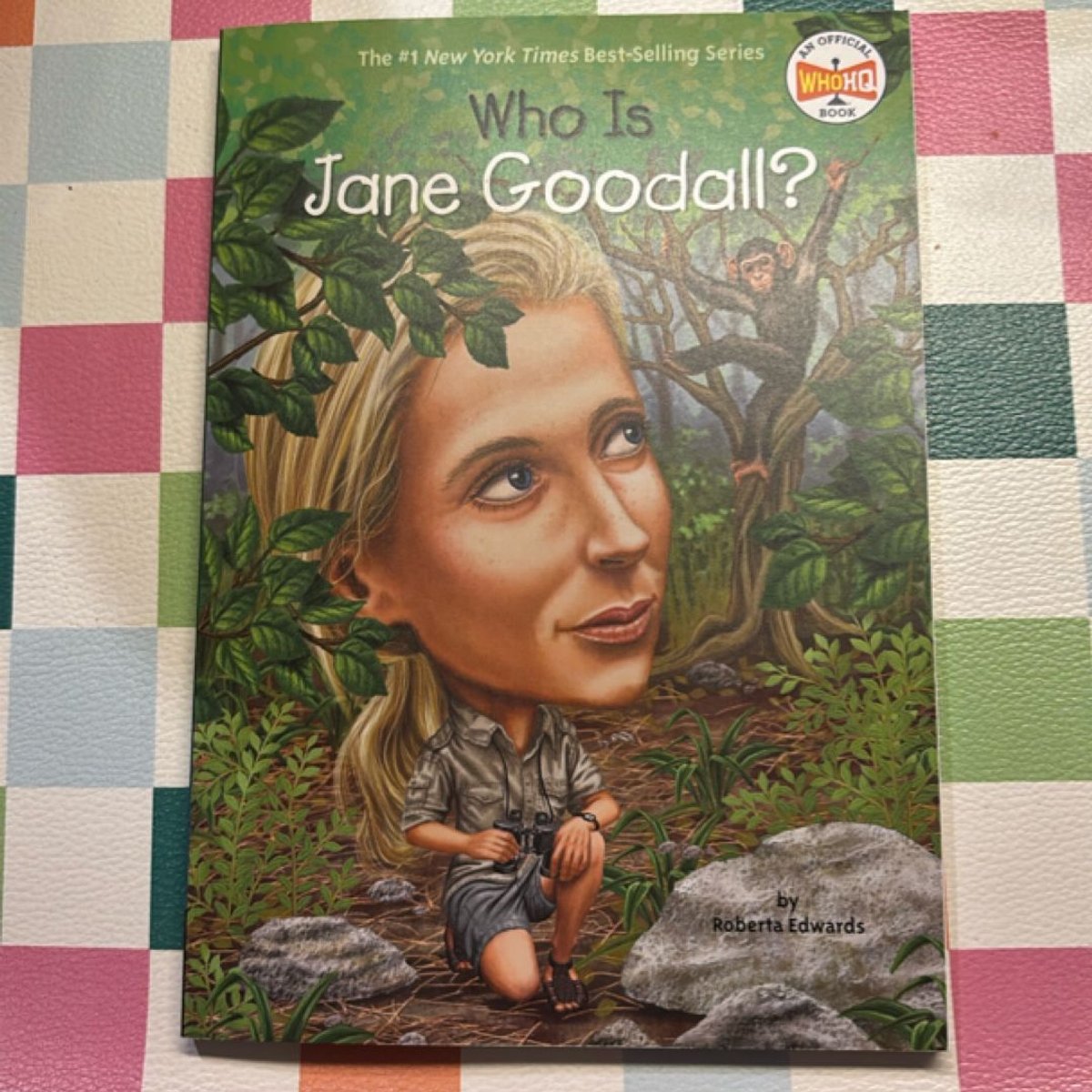 Who Is Jane Goodall? by Roberta Edwards, Who HQ